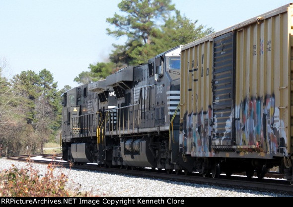 NS train #118 (Manifest) (Macon, GA - Linwood, NC) (pic 5)